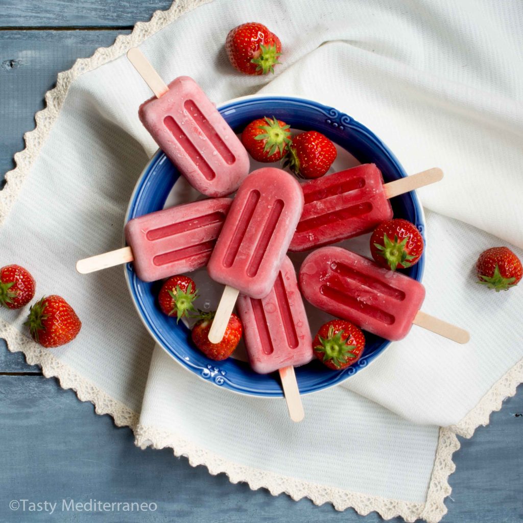 Strawberry popsicles – Tasty Mediterraneo