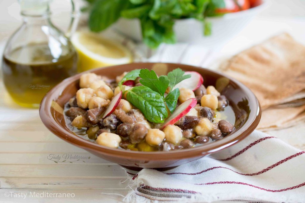 Lebanese foul moudammas with chickpeas – Tasty Mediterraneo